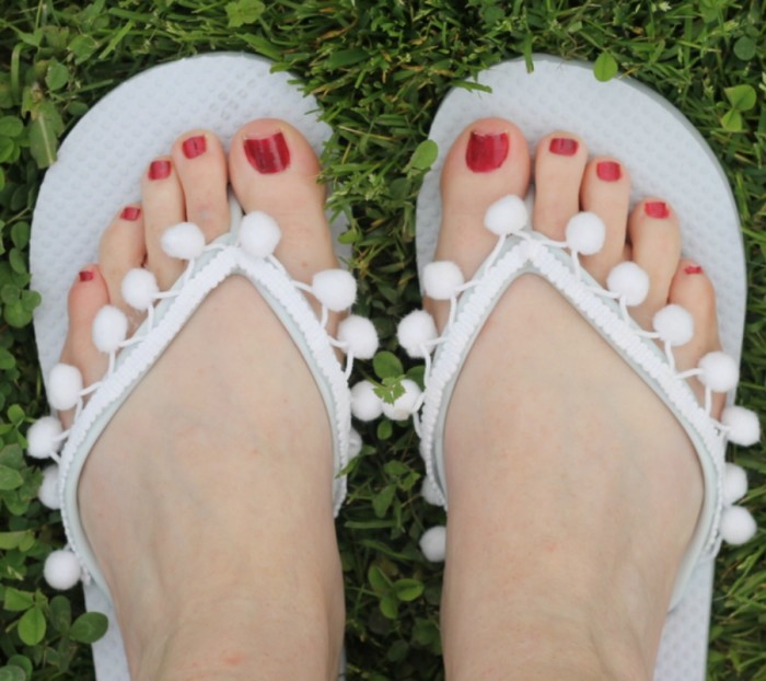 Beautiful & Easy DIY Flip-Flops Tutorials to Try This Summer