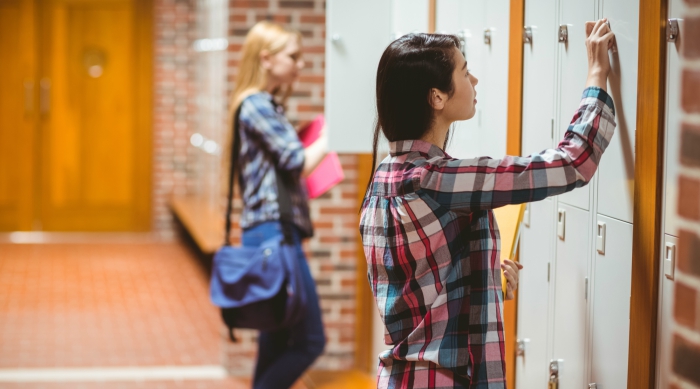 Simple, Cute & Practial DIY Tutorials for Your School Locker