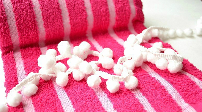 7 Ways to DIY Your Own Unique Beach Towel