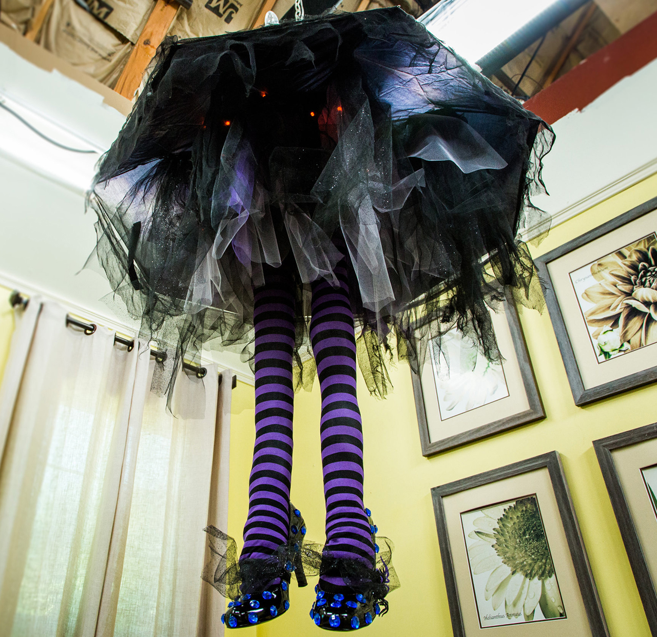 DIY Halloween Decorations To Make Using Household Items