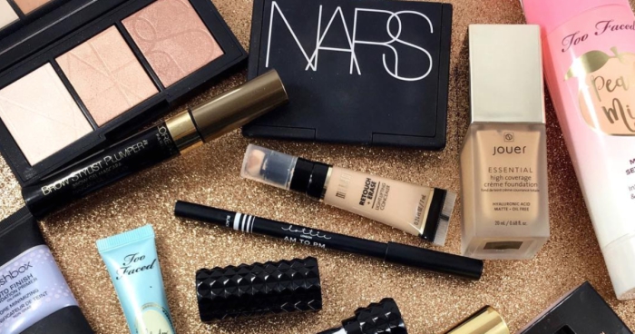 Review of FLiRT Cosmetics Dot Dot Dot ... Dual Eyeliner