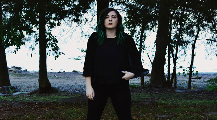 Premiere of LIEZA's 'Don't Make Me Dance' Music Video