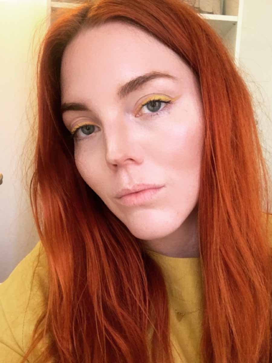 Review of DiorShow On-Stage Eyeliner Pen in Matte Yellow