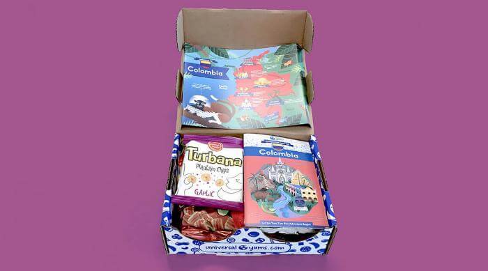 Review of Universal Yums Subscription Snack Box - Colombia