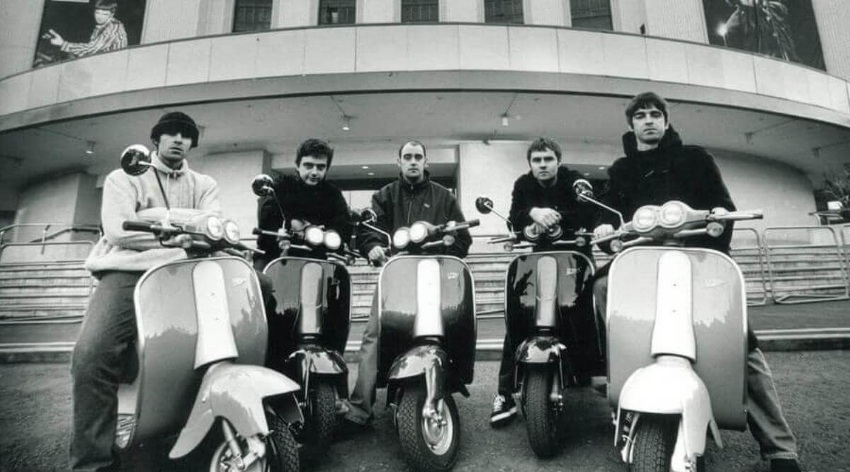 The Best Oasis Lyrics of All Time as Instagram Captions