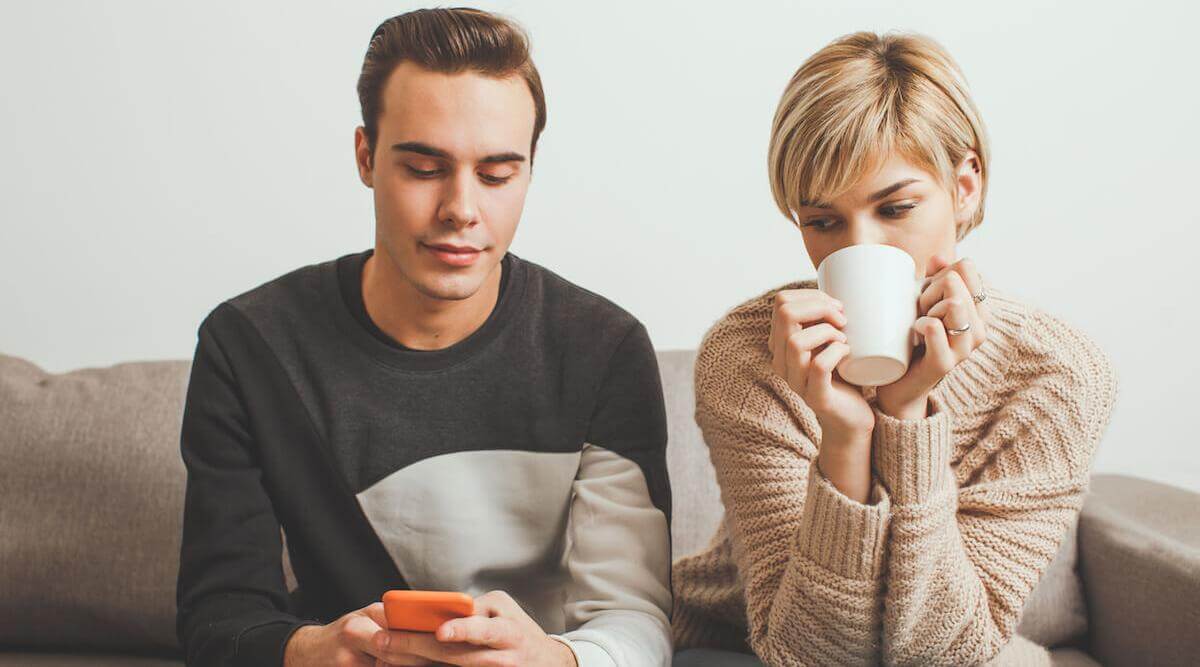 How To Cope With Jealousy In Friendships and Relationships