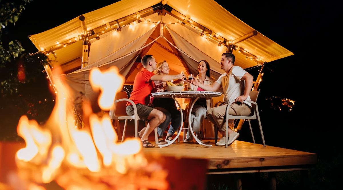 The Ultimate Reasons Everyone Should Go Glamping