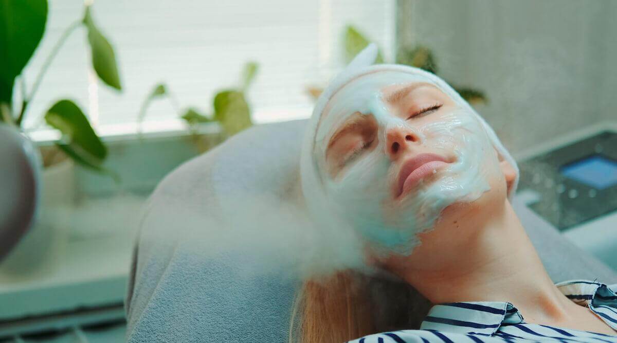 How to Use an At-Home Facial Steamer