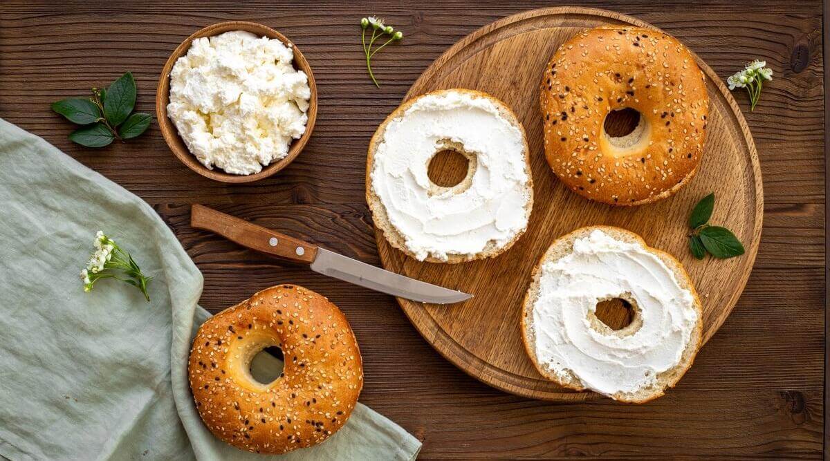 A Definitive Ranking of the Most Popular Bagel Toppings