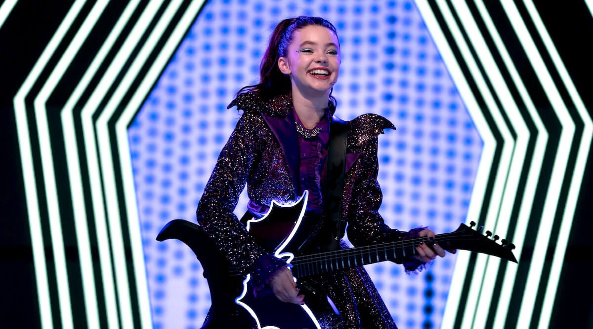 Interview: Kenzi Richardson on 'Vampirina: Teenage Vampire'